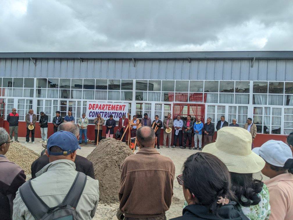 Nitarina ny Fiangonana Jesosy Mamonjy foibe Ankorondrano - Mars 2025 ...